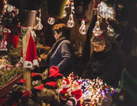 Christmas in Spain: Popular Traditions & How to Celebrate Christmas in ...