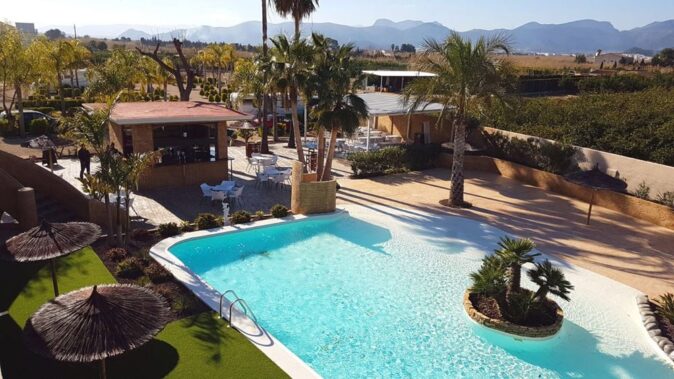 Camping in Valencia: What You Need to Know Before You Book