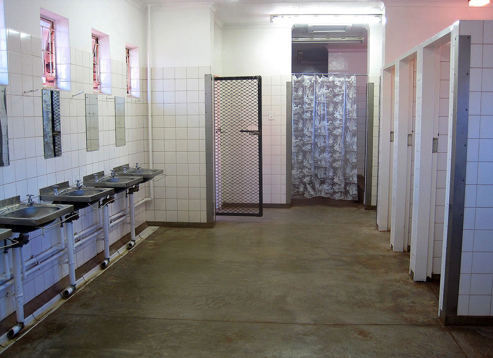 Staying in a Hostel: Pros, Cons & Other Things to Know
